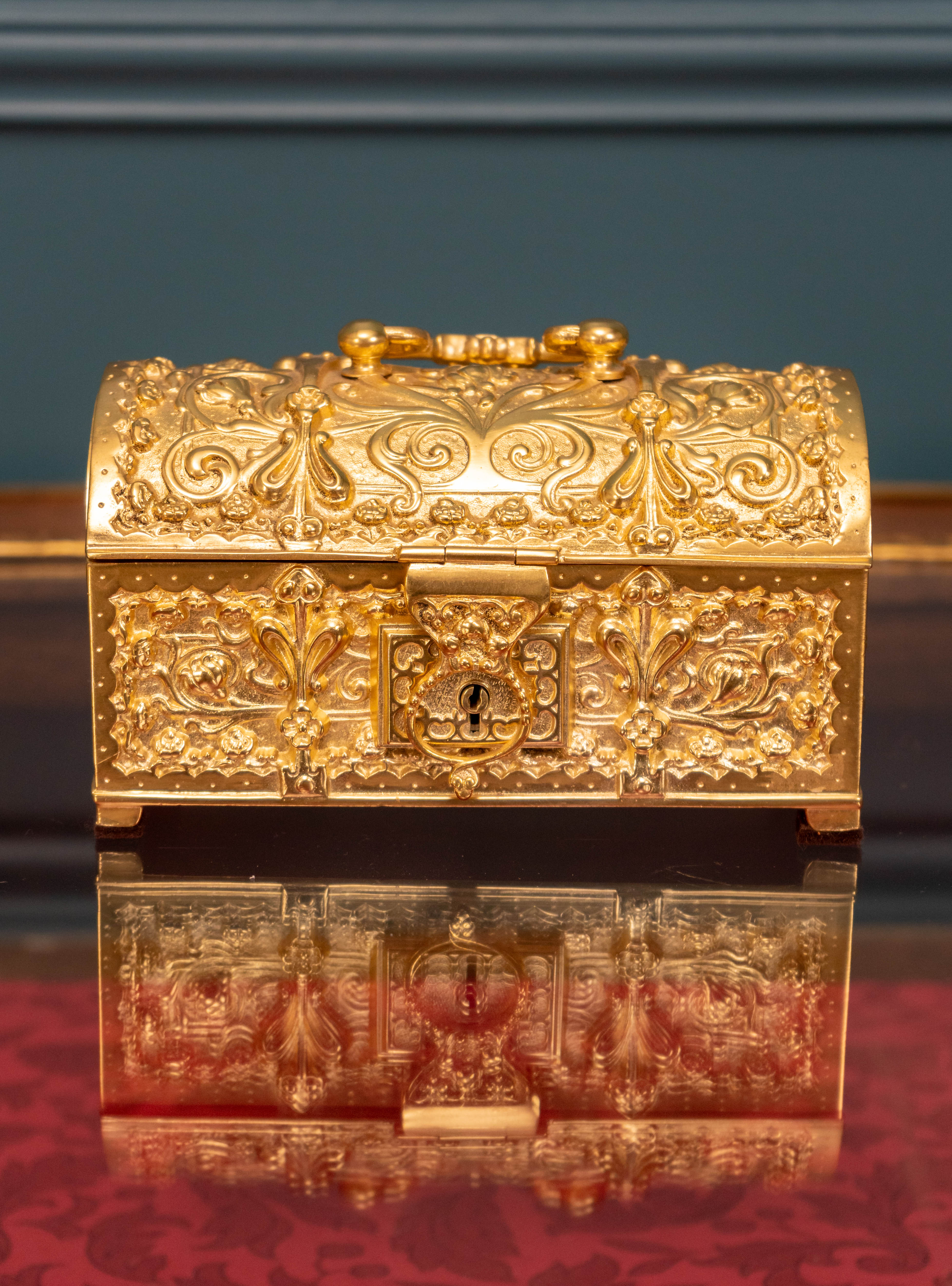 Ornate vermeil guilt bronze box lined with raw silk – Anthonys Fine Art ...
